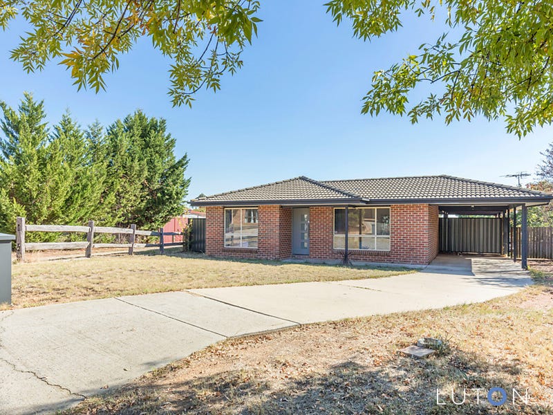 9 Ironbark Crescent, Banks, ACT 2906 - Property Details