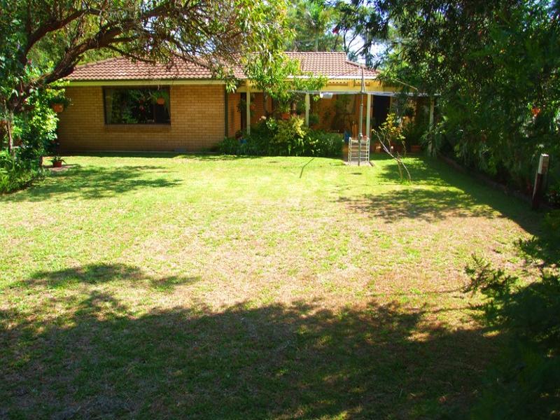 8 Peeler Place, Milperra, NSW 2214 - Property Details