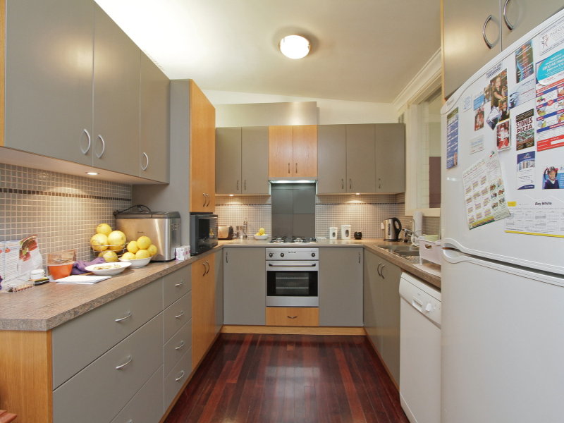 126 Streich Ave, Kelmscott, WA 6111 - Property Details