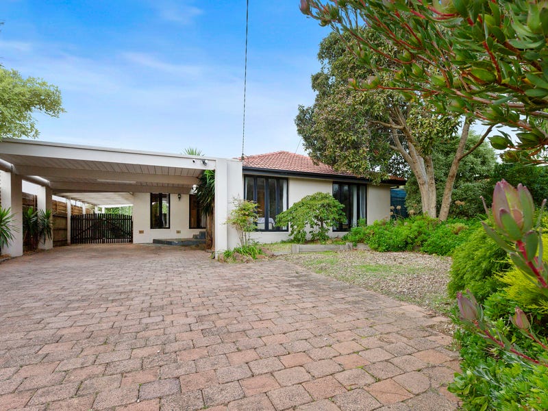 27 Fulton Avenue, Mornington, Vic 3931 - Property Details