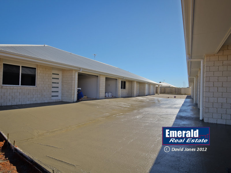 2/42 Lakeside Drive, Emerald, Qld 4720 - Property Details