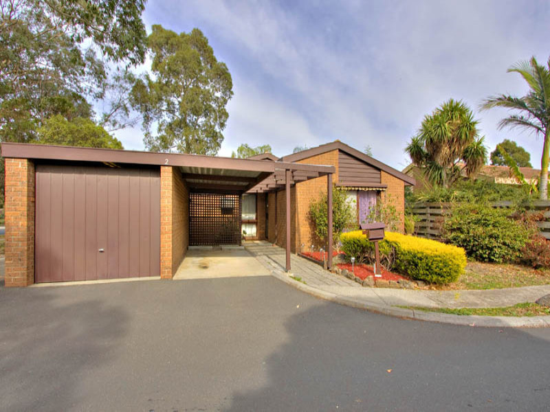 2 Oakwood Drive, Keysborough, Vic 3173 - Property Details