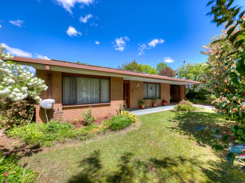 6 Alpine View Avenue, Bright, Vic 3741 - Property Details