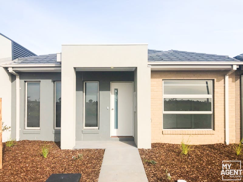 7 Zesty Walk, Manor Lakes, VIC 3024 - realestate.com.au