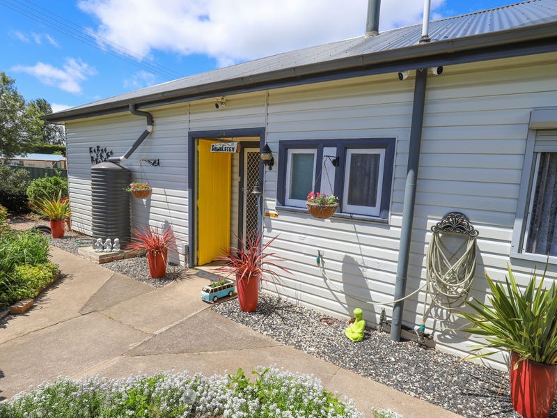 22 Raleigh Street, Oberon, NSW 2787 - Property Details