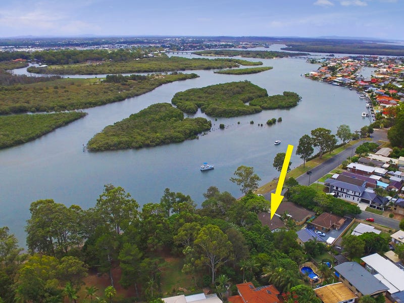 147 The Esplanade, Coombabah, Qld 4216 - Property Details