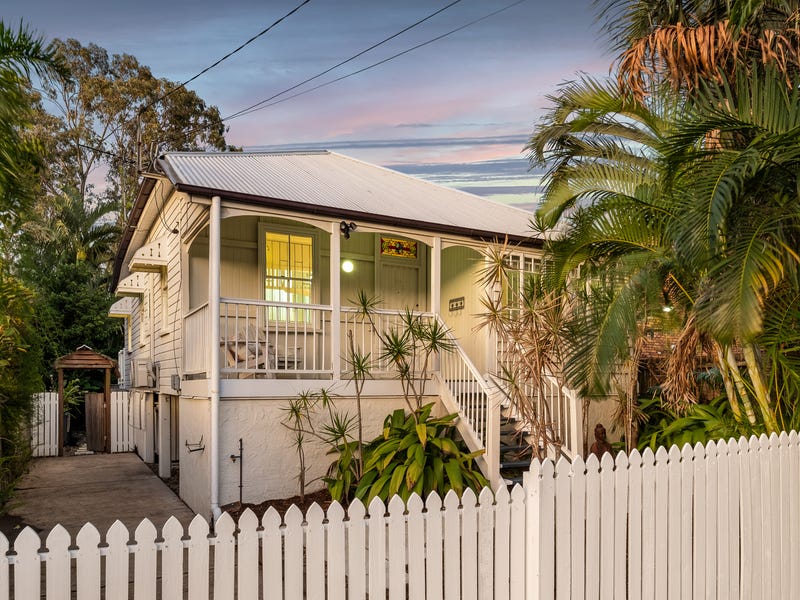 90 Lawson Street, Morningside, Qld 4170 - Property Details