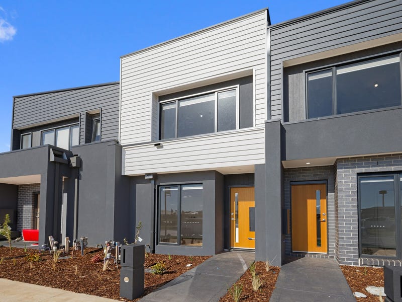 7 Croft Drive, Clyde North, VIC 3978 - realestate.com.au