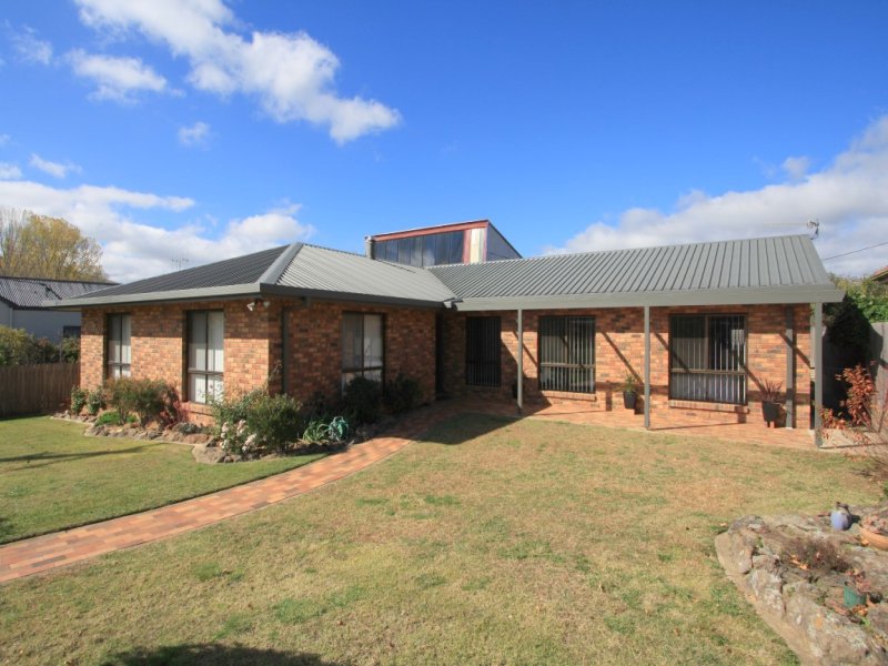 30 Victoria Street, Cooma, NSW 2630 - realestate.com.au