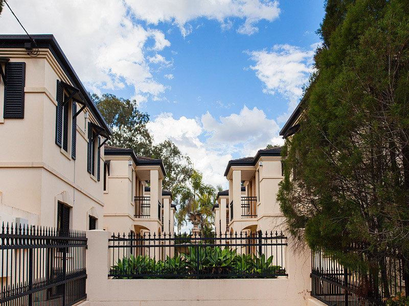 7/136 Central Avenue, Indooroopilly, QLD 4068 - realestate.com.au