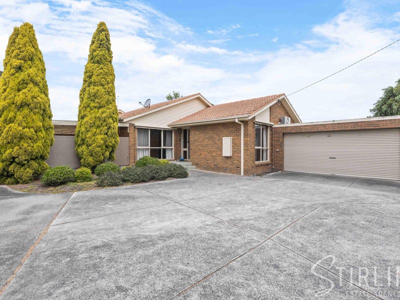 32 Oakden street, Pearcedale, Vic 3912 - Property Details