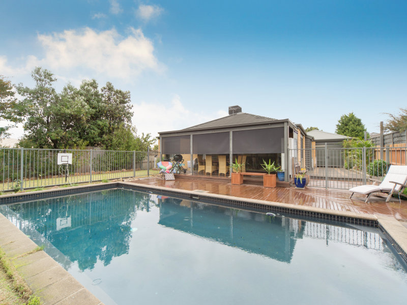 5 Crest Court, Mornington, VIC 3931 - realestate.com.au