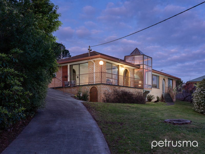 3 Buscombe Street, Bellerive, Tas 7018 - Property Details