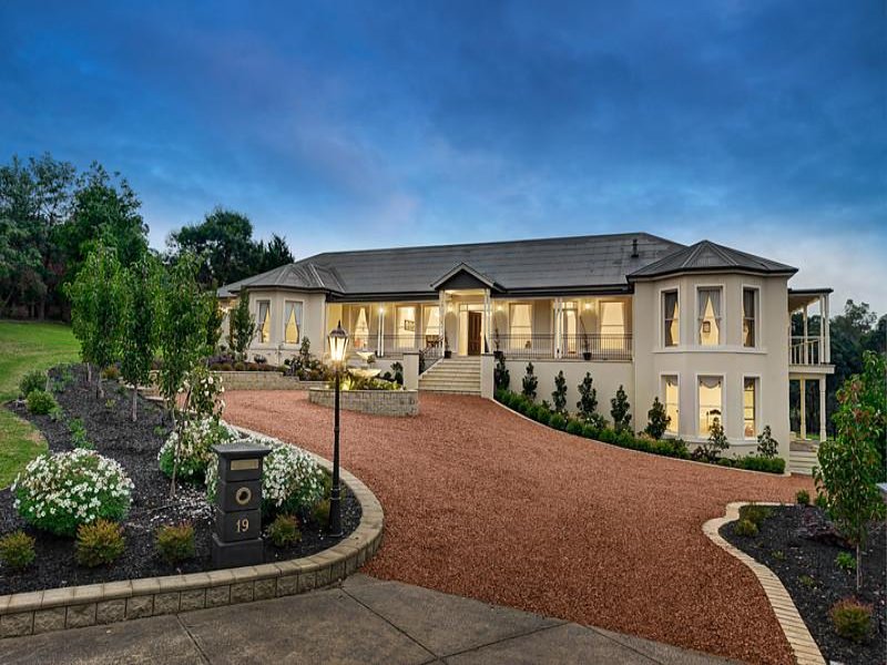 19 Lantana Drive, Wonga Park, VIC 3115 - realestate.com.au