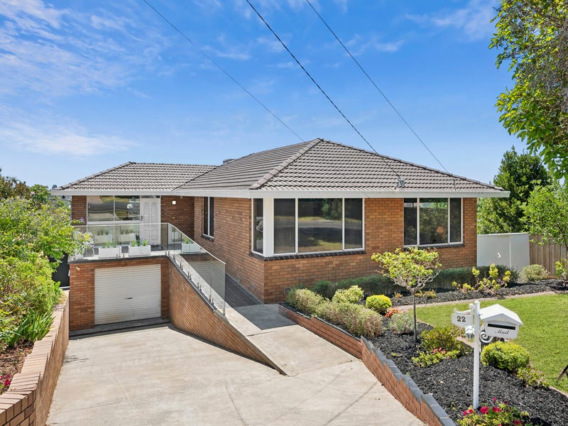 22 Challambra Crescent, Highton, Vic 3216 - Property Details