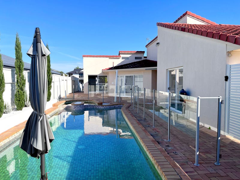 125 Sundance Way, Runaway Bay, QLD 4216 - realestate.com.au