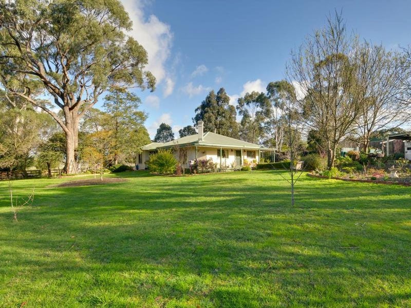 86 Main Road, Tyers, Vic 3844 - Property Details