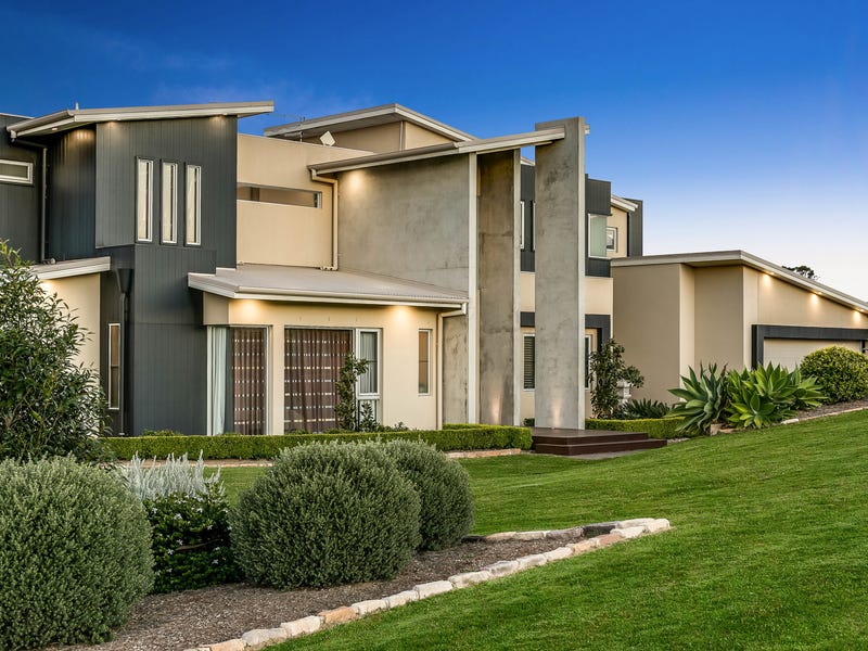 10 Archer Crescent, Preston, Qld 4352 - Property Details