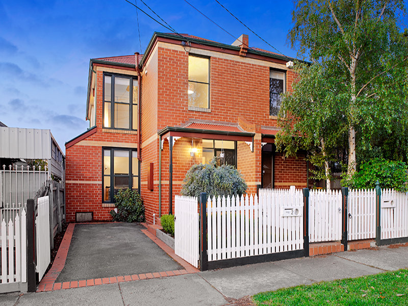 2/234 Raglan Street, Preston, Vic 3072 - Property Details