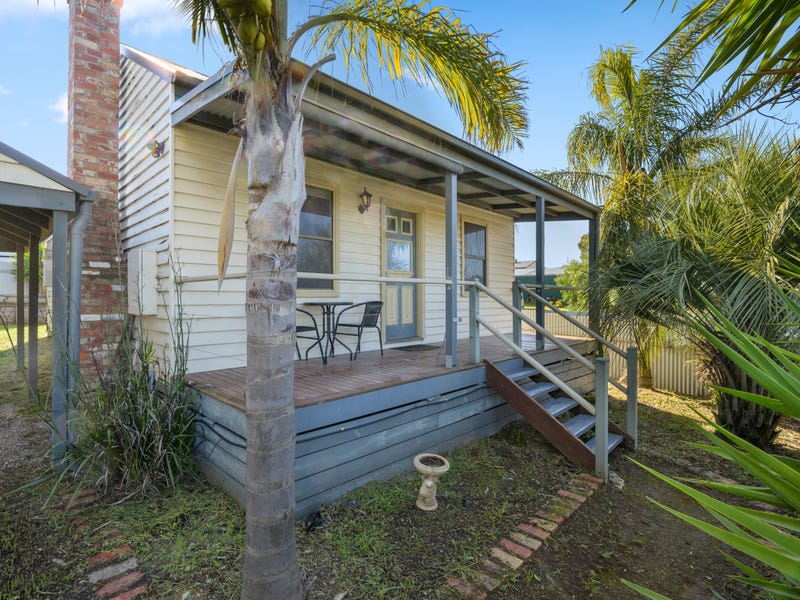 2c Honeysuckle Street, Eaglehawk, Vic 3556 - Property Details