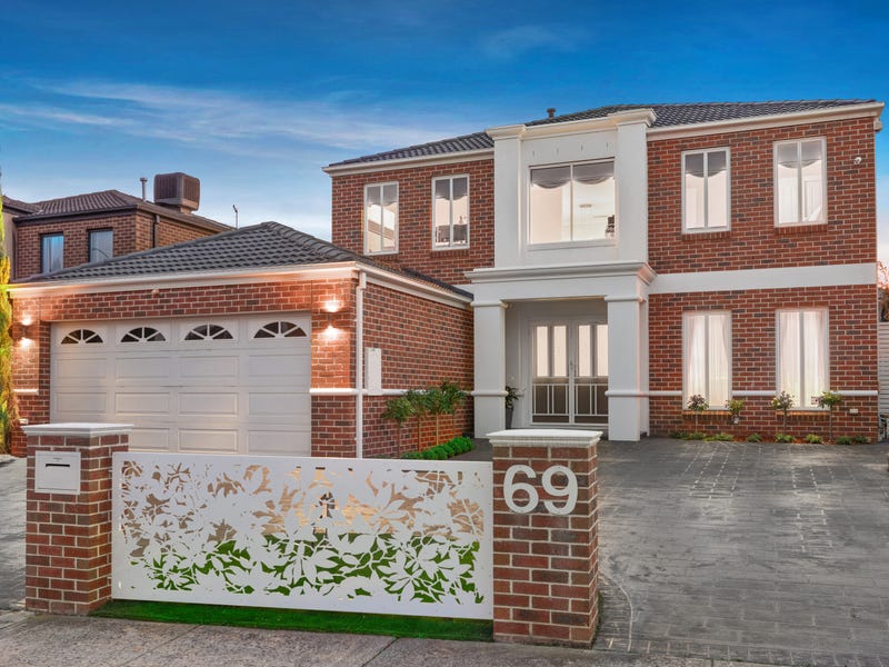 69 Michele Drive, Scoresby, Vic 3179 - Property Details