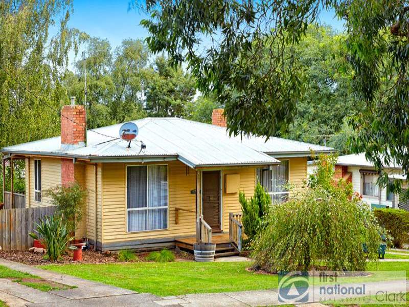 40 Main South Road, Drouin, Vic 3818 - Property Details