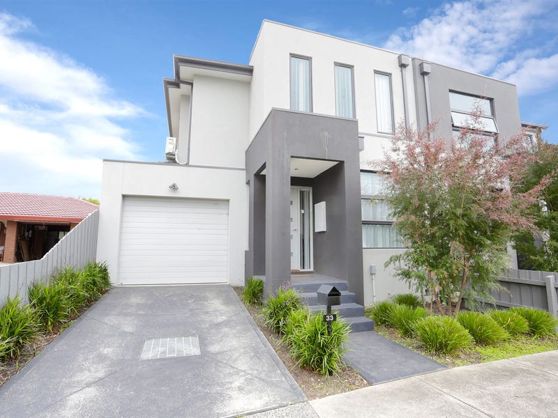 33 Francesco Drive, Dandenong North, Vic 3175