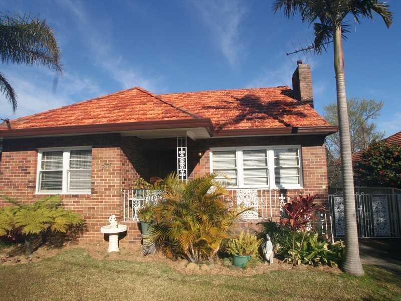 27 Tasker Avenue, Clemton Park, NSW 2206 - realestate.com.au