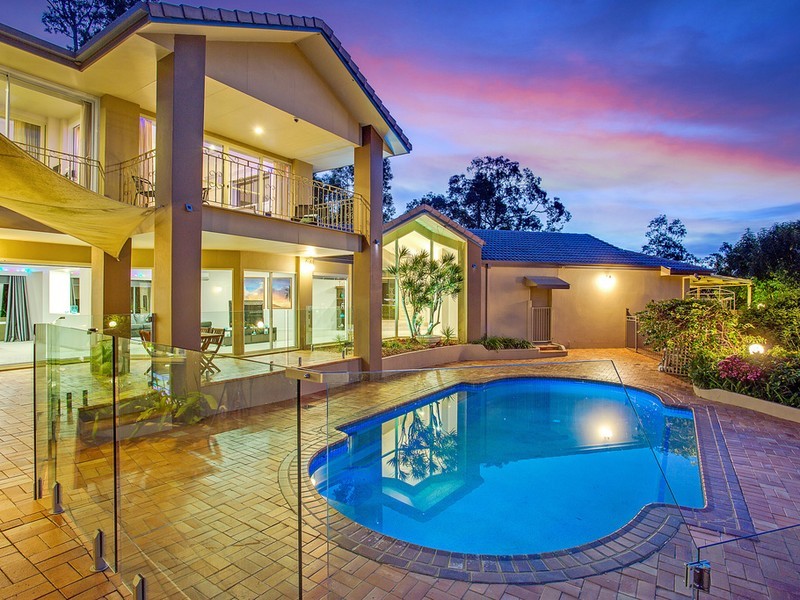 101 The Panorama, Tallai, Qld 4213 - Property Details