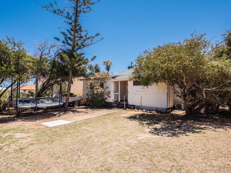 21 Dampier Street, Beachlands, WA 6530 - Property Details