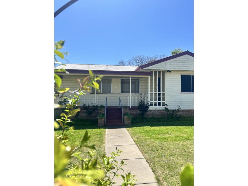 1 Cecil Street, Warwick, Qld 4370 - Property Details
