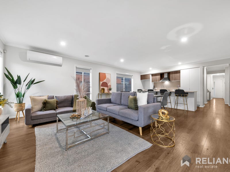 16 Crilly Street, Tarneit, Vic 3029 - Property Details