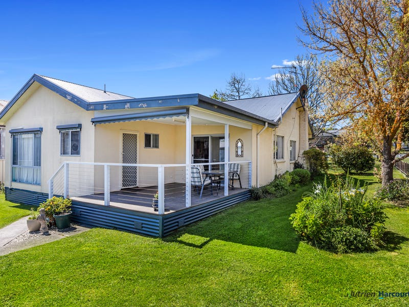 126 Grant Street, Alexandra, Vic 3714 - Property Details