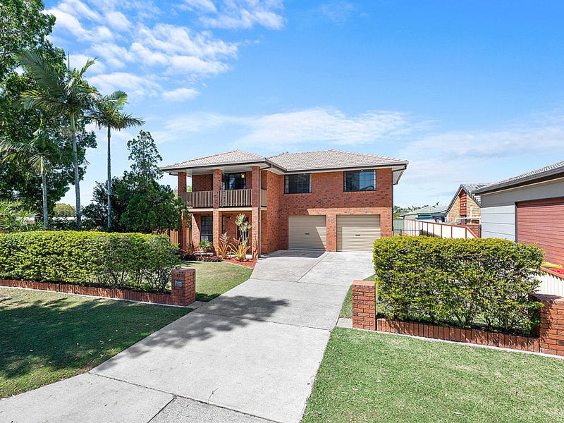 43 Fairway Place, Banyo, Qld 4014 - Property Details