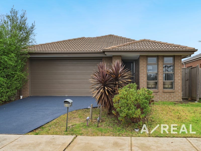 65 Goshawk Drive, Pakenham, Vic 3810 - Property Details