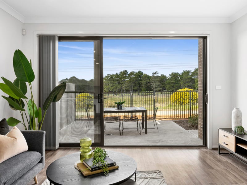 96 Lionel Rose Street, Holt, ACT 2615 - Property Details