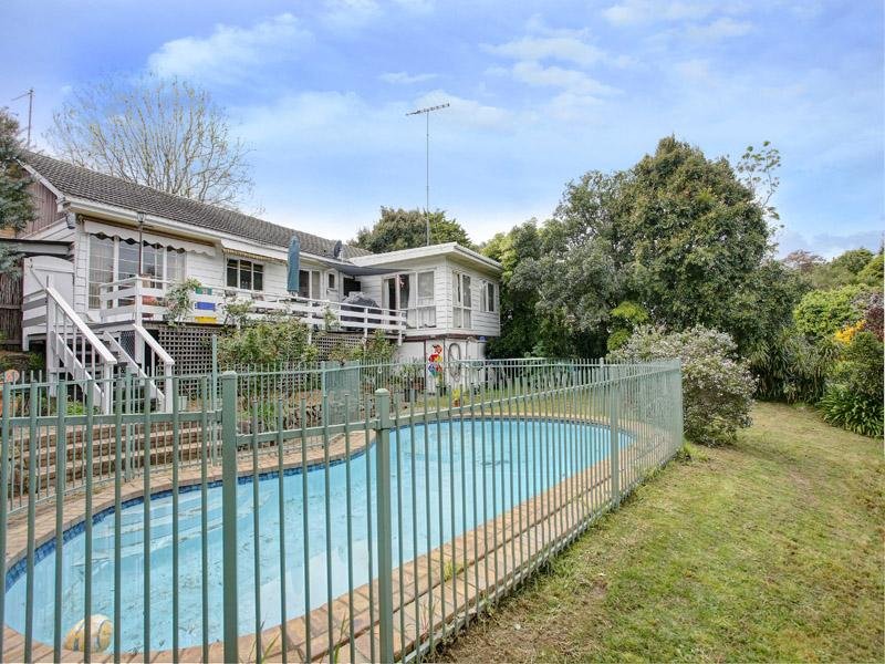 18 Fenton Cres, Frankston South, VIC 3199 - realestate.com.au