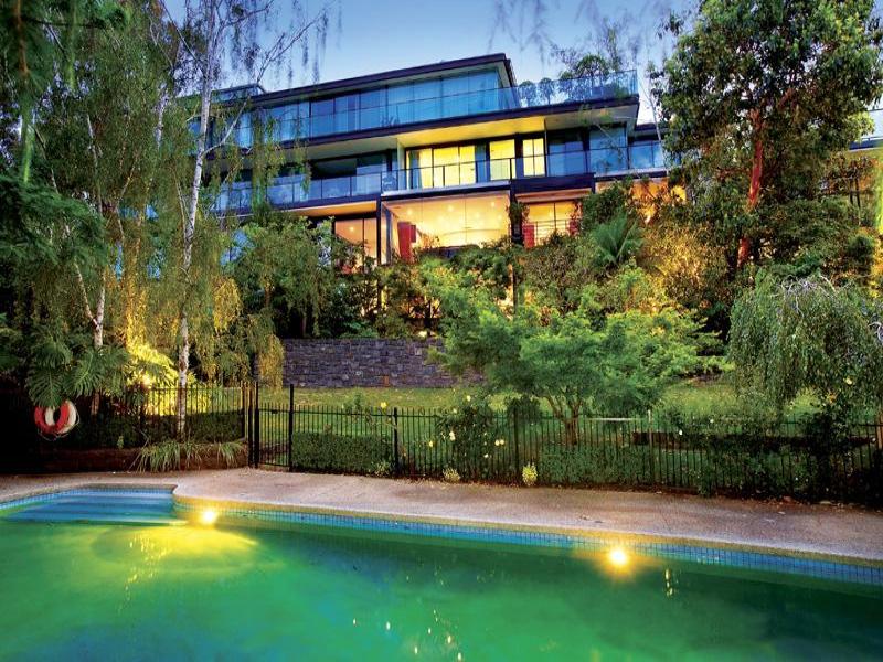 112 St Georges Road, Toorak, Vic 3142 - Property Details