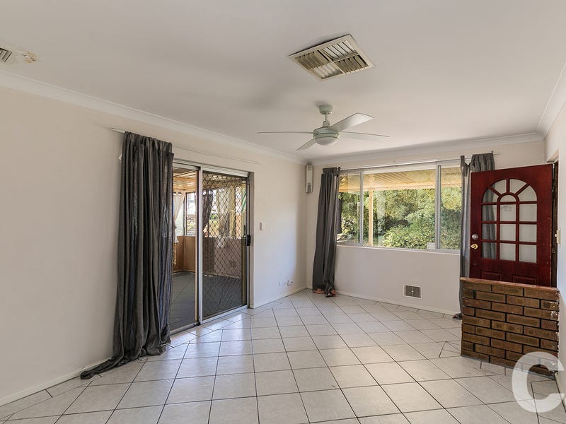 25 Madden Way, Parmelia, WA 6167 - Property Details