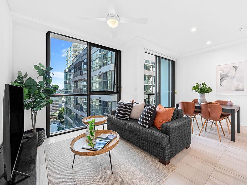 1012/10 Stratton Street, Newstead, Qld 4006 - Property Details