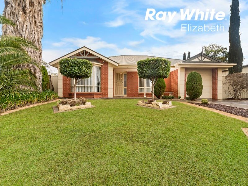 25 Lachlan Drive, Craigmore, SA 5114 - realestate.com.au
