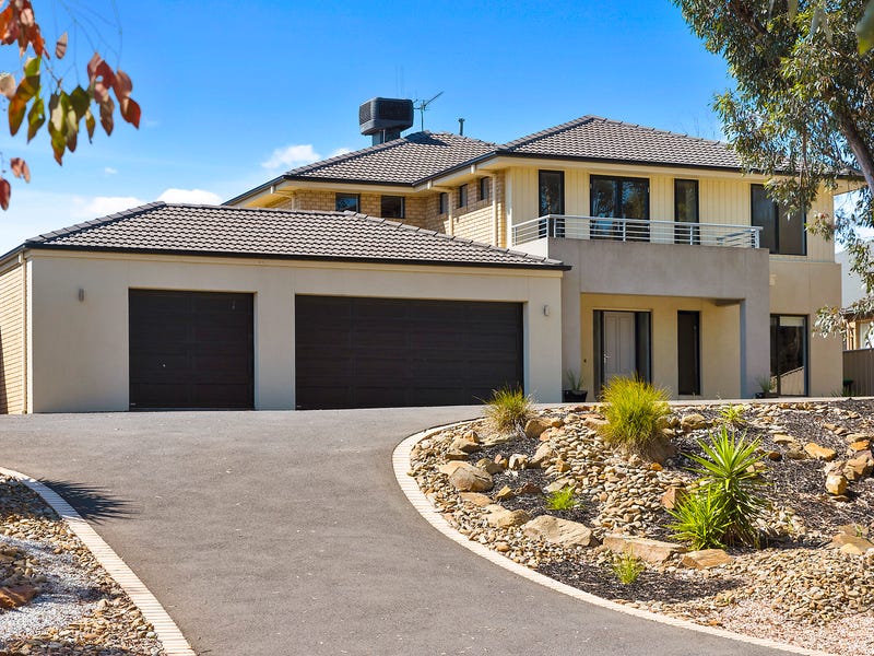 11 Kristy Drive, Spring Gully, VIC 3550 - realestate.com.au