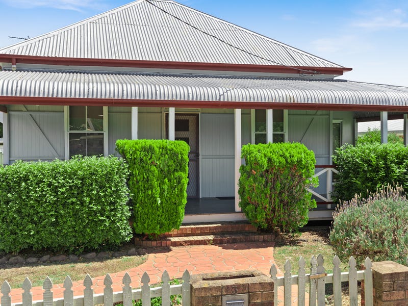 3 Well Street, Pittsworth, Qld 4356 - Property Details