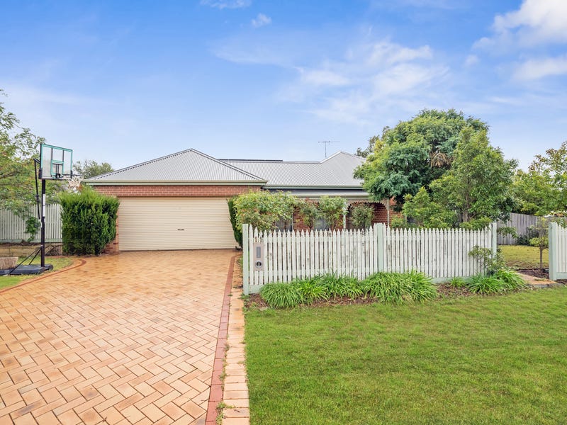 11 Darcy Street, Maddingley, Vic 3340 - Property Details