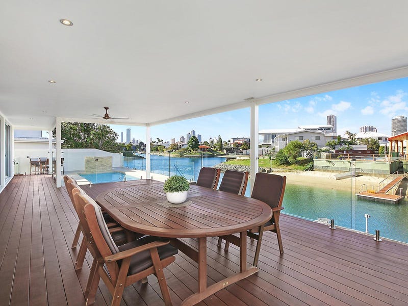 12 Crest View Key, Broadbeach Waters, QLD 4218 - realestate.com.au
