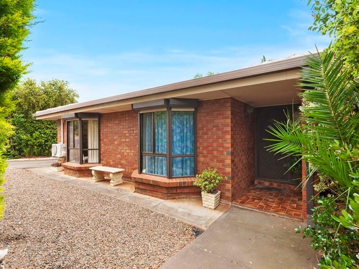 28 Megunya Cres, Craigmore, SA 5114 - realestate.com.au