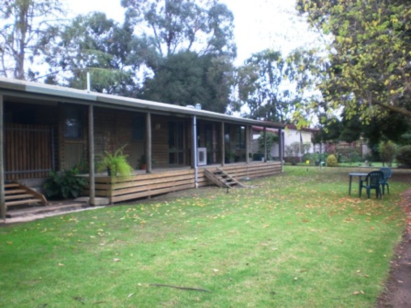 102 Victoria Street, Howlong, NSW 2643 - Property Details