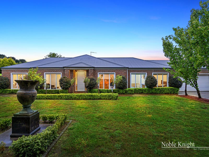 19 Elvin Drive, Kinglake, Vic 3763 - Property Details