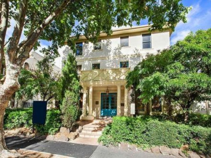 15/15 Acland Street, St Kilda, VIC 3182 - realestate.com.au