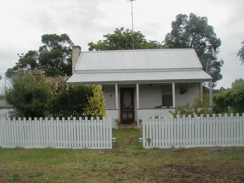 Property 105553302, Yarloop, WA 6218 - Property Details